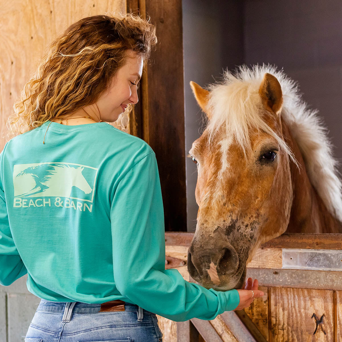 Beach & Barn - Clothing & Accessories